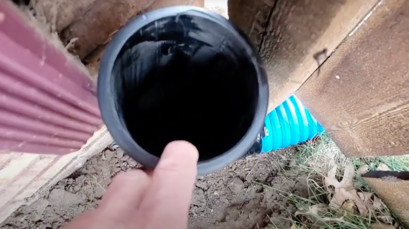 How to Install Leaf Filter for Downspouts With Pictures